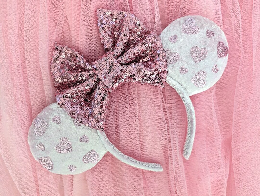 Design Your Own Valentines Glitter Heart Minnie Mouse Ears With Large ...