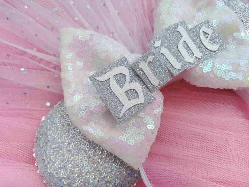 Design Your Own Bridal Minnie Veil Sequin Minnie Mouse - Etsy