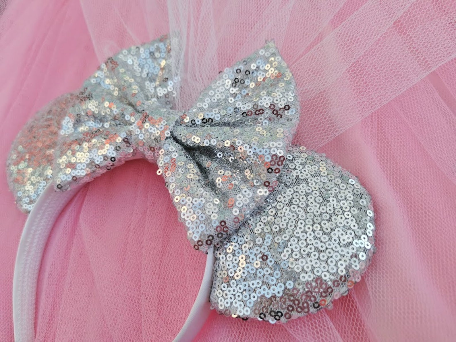 Design Your Own Bridal Minnie Veil Sequin Minnie Mouse - Etsy