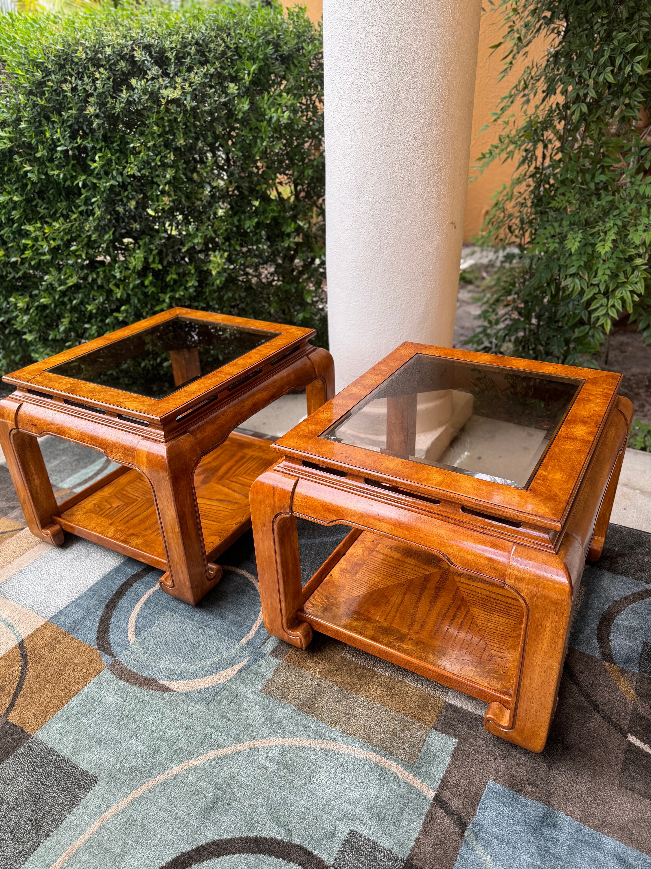 Vintage Chinoserie Chow Leg Ming Style Mid Century Modern Burl Wood End ...