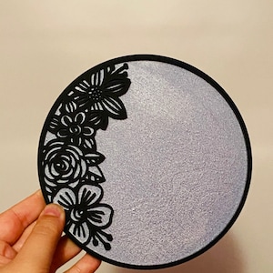 Evelyn Flower Wreath Cute Hand-drawn Flower Doodles SVG FILE for Laser ...