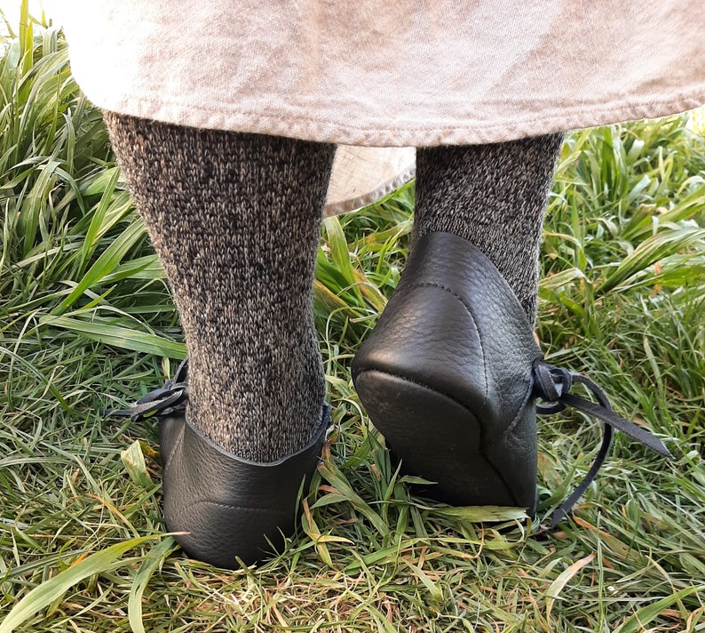Poulaine Leather Medieval Shoes black Adult Sizes | Etsy