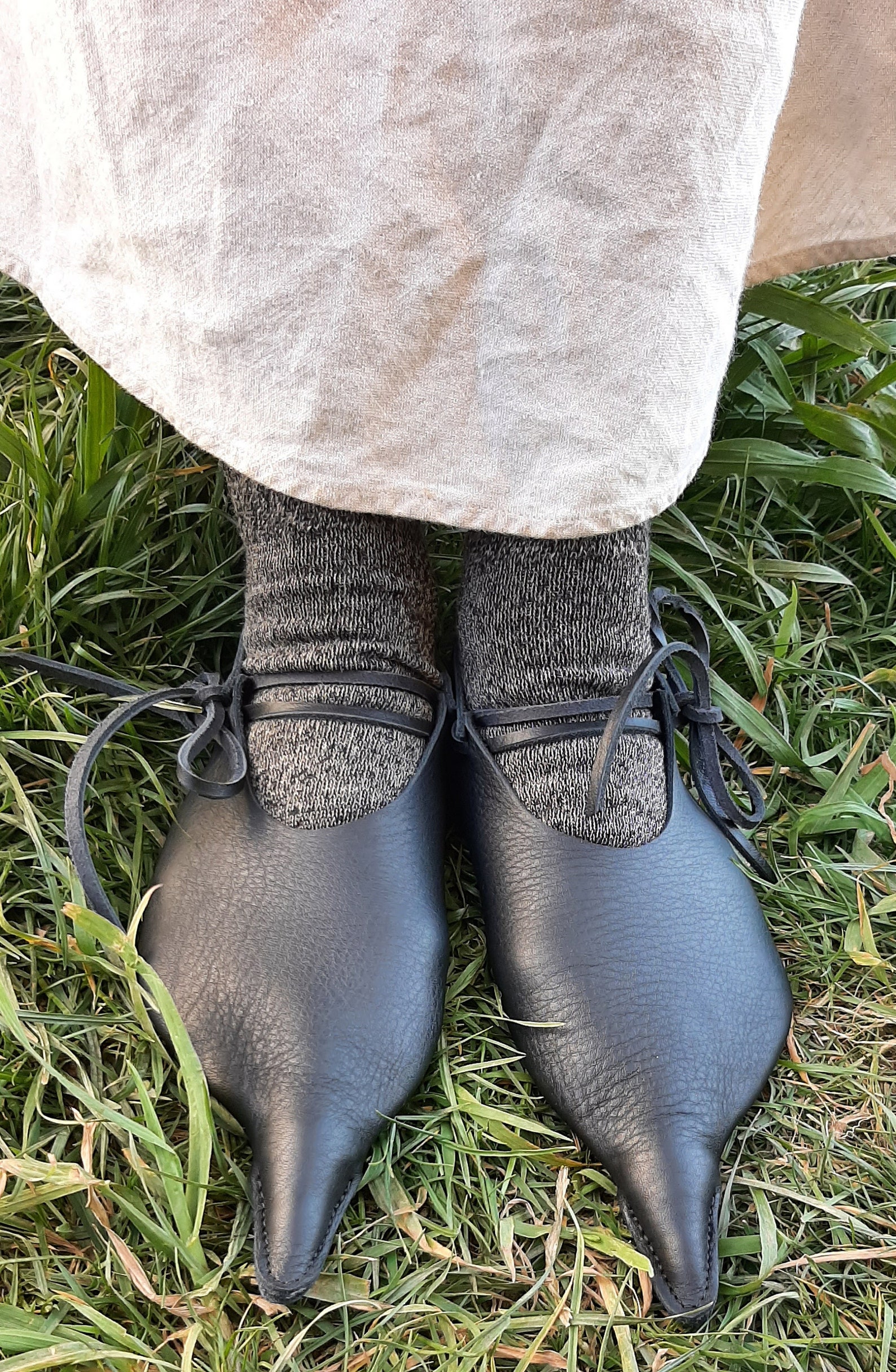 Poulaine Leather Medieval Shoes Black Adult sizes | Etsy
