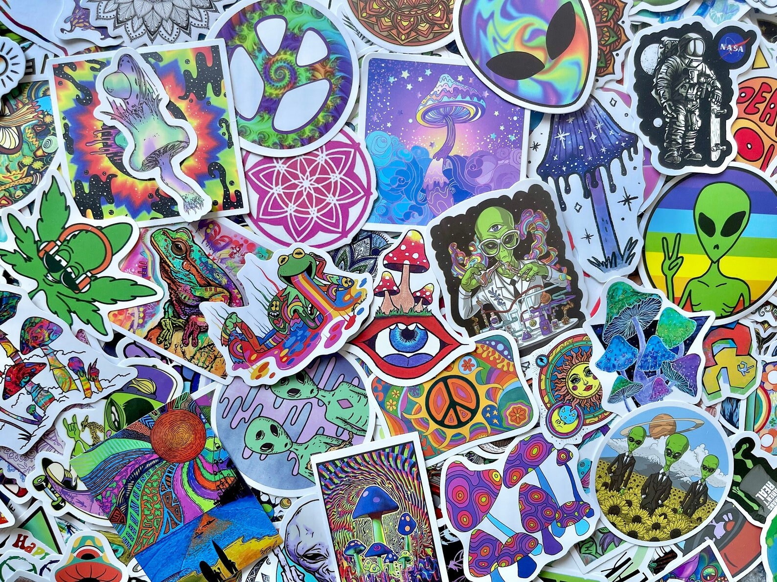 Yin Yang Pin and Sticker Pack Set - Etsy