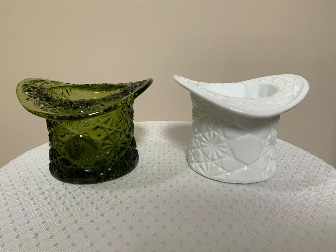 Pair of Fenton Hats MCM Daisy Button Pattern Green and White Milk Glass ...