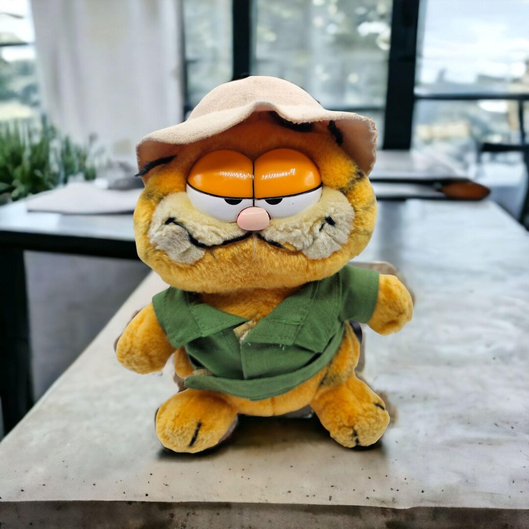 Garfield Safari Plush Animal 1981 Safari Explorer Stuffed Cat Vtg Dakin ...