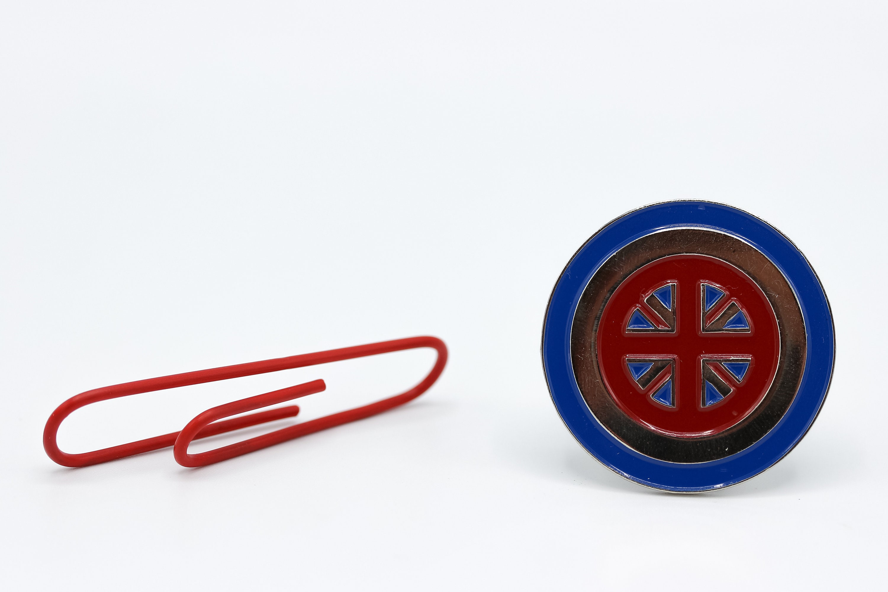 Captain Carter Shield Lapel Pin Peggy Carter Pin Doctor - Etsy