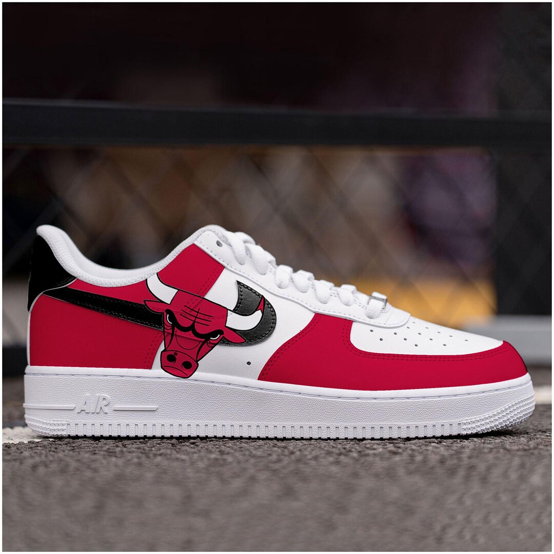 Custom Chicago Bulls Air Force 1, Handpainted Basketball Team Custom ...