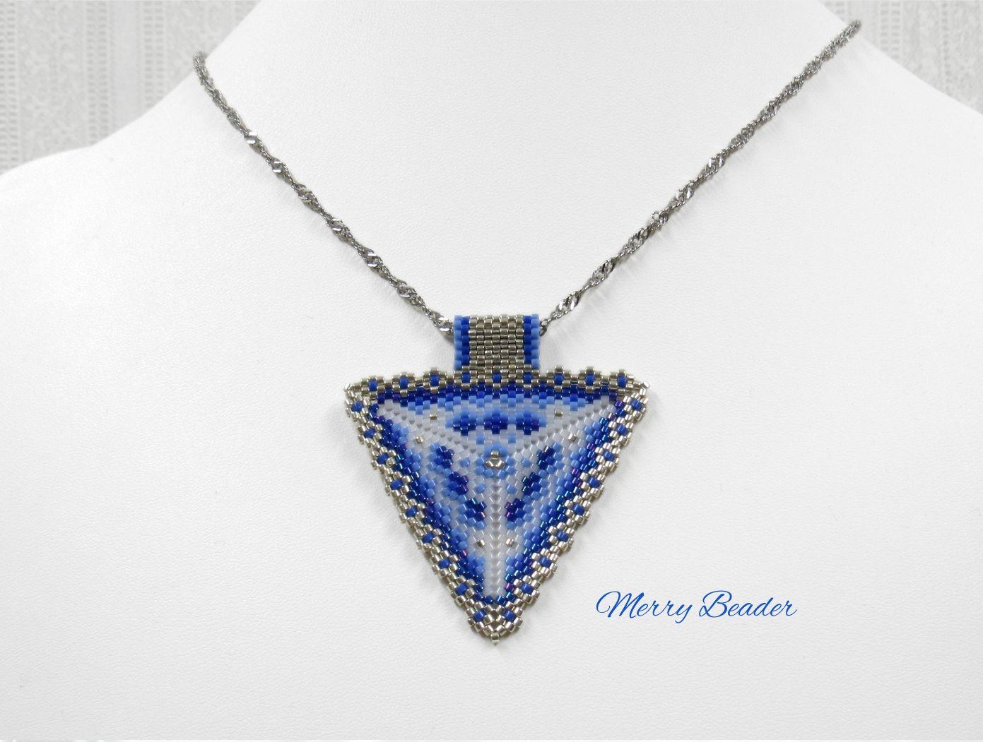 Tutorial Peyote Stitch Triangle Blue and White Pendant With Word Chart ...