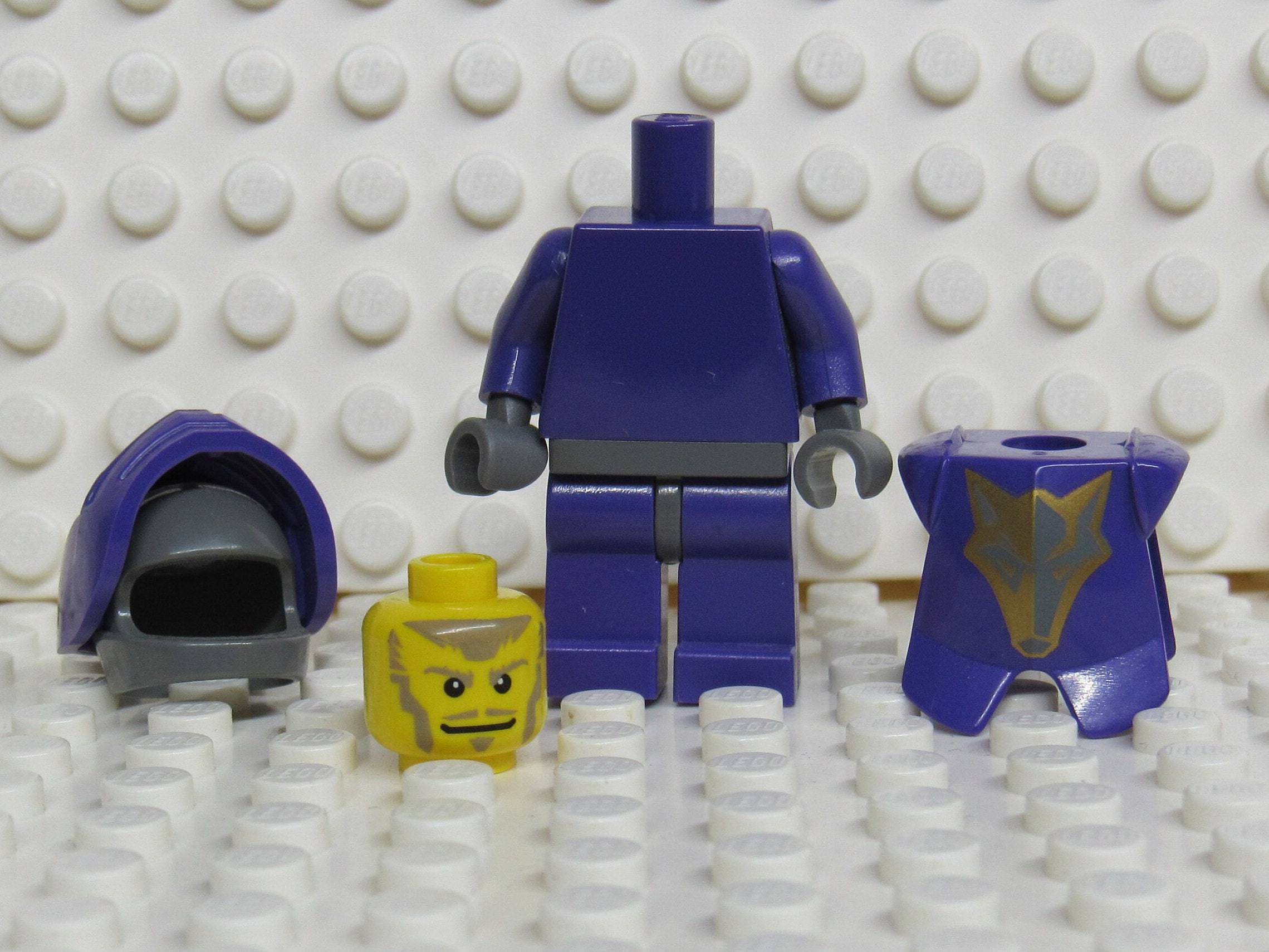 Danju Knight With Armor LEGO® Minifigure From Knight's Kingdom 2004 - Etsy