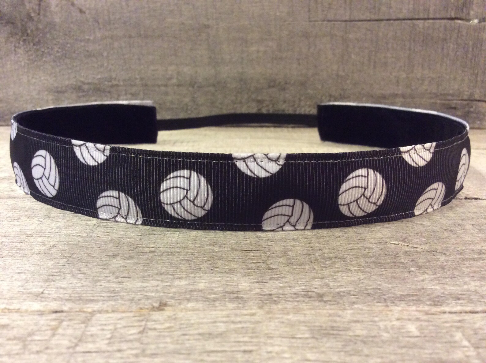Volleyball on Black Nonslip Headband Noslip Headband - Etsy.de