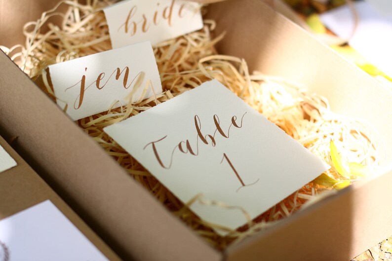 MENUS PLACE CARDS in Gold Calligraphy Hand Lettering - Etsy