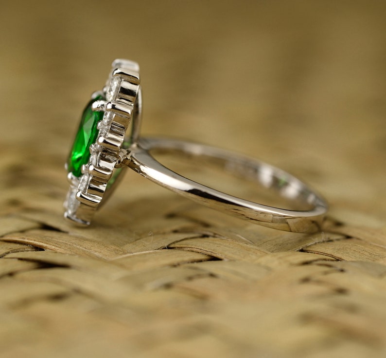 Tsavorite Ring-tsavorite Engagement Ring-tsavorite and Diamond Halo ...