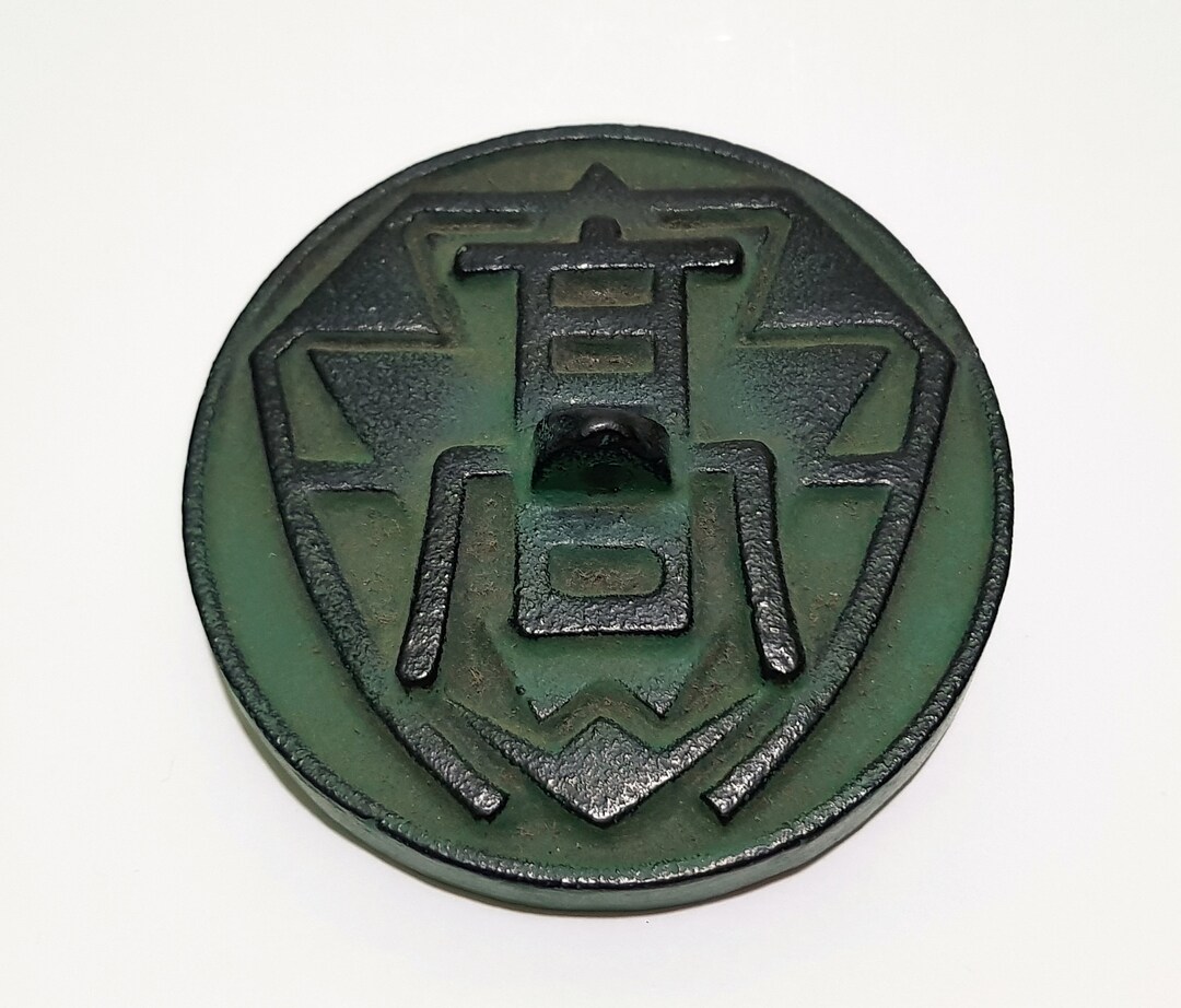 Round Metal Stamp Paperweight, Cecysasianshop - Etsy UK