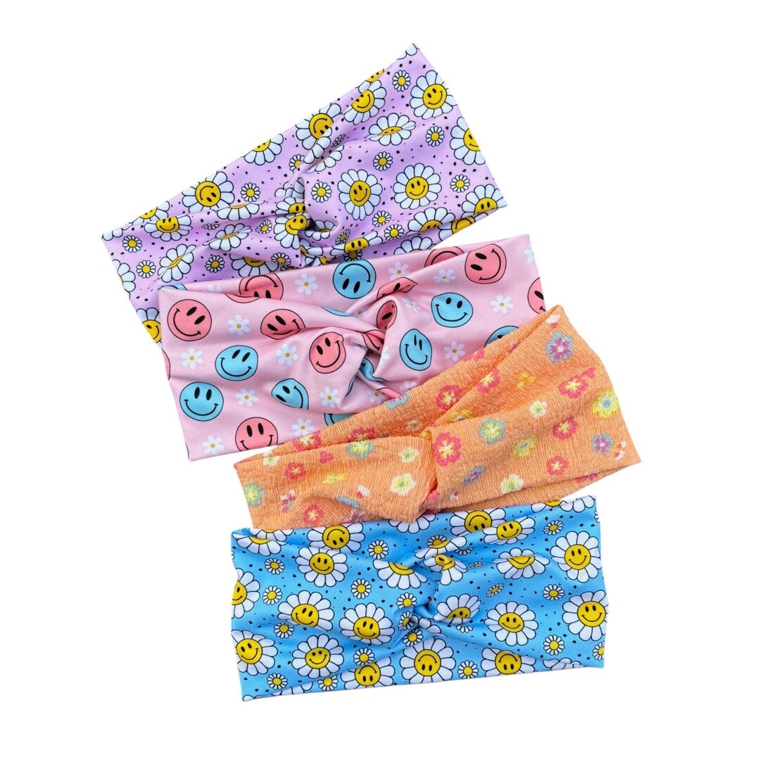 Fun Boho Groovy Smiley Face Headbands for Women: Twisted Blue Checked ...