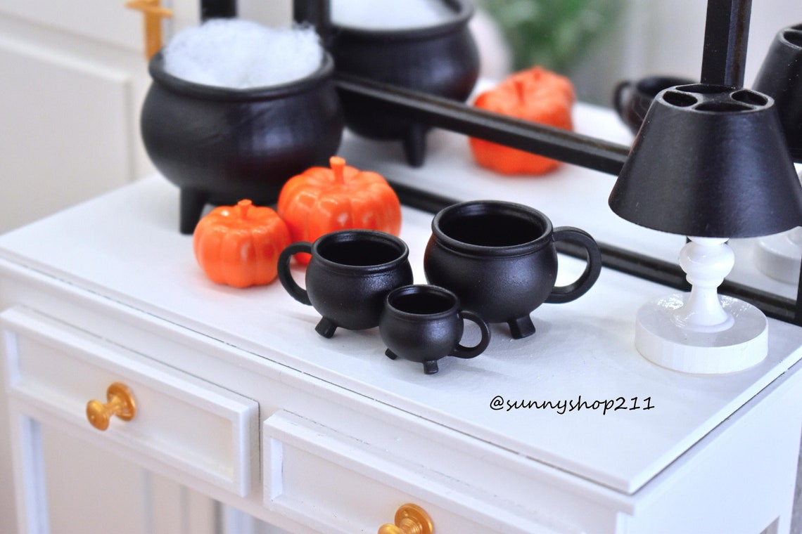 Miniature Cauldron Mug, Dollhouse Halloween Diorama (1/6, 1/4, 1/3 ...