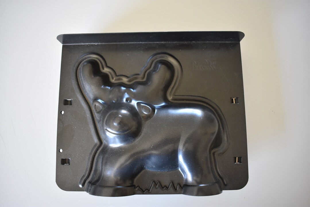Birkman Knut the Elk / Moose Baking Metal Mold, Non Stick Coated 3D ...