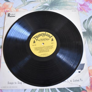 Walt Disney's Fun With Music 30 Favorite Vinyl Record LP - Etsy