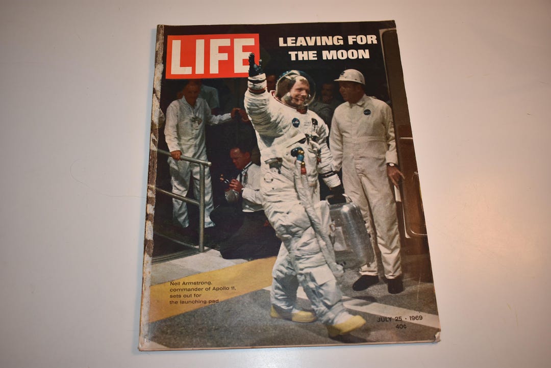 Vintage 1969 LIFE Magazine Leaving for the Moon, Neil Armstrong, Apollo ...