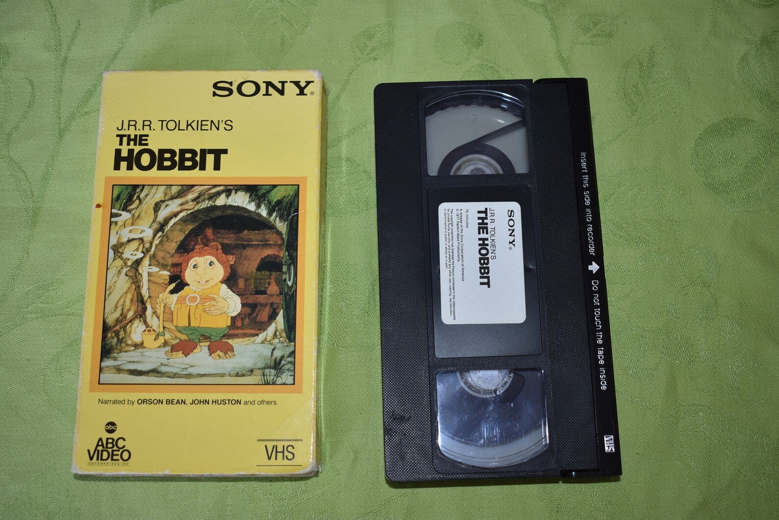 The Hobbit Vintage 1977 VHS Original J.R.R. Tolkien Sony ABC - Etsy