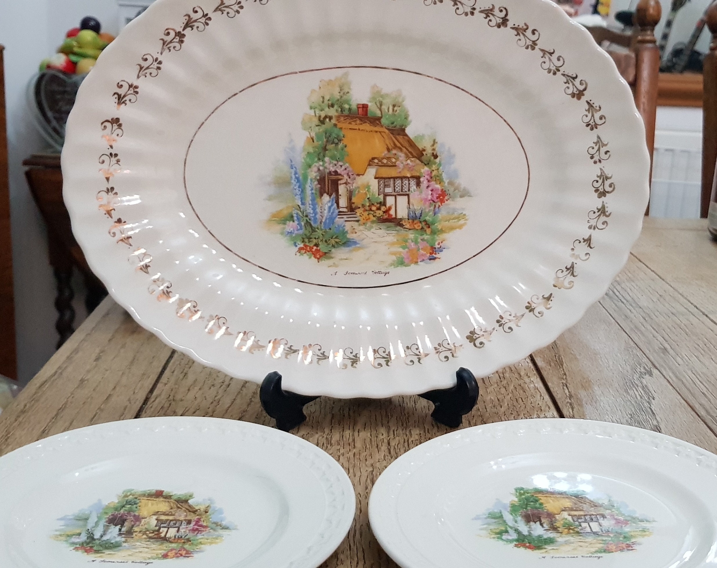 Vintage Wade Royal Victoria Pottery Serving Plate A Somerset Cottage ...