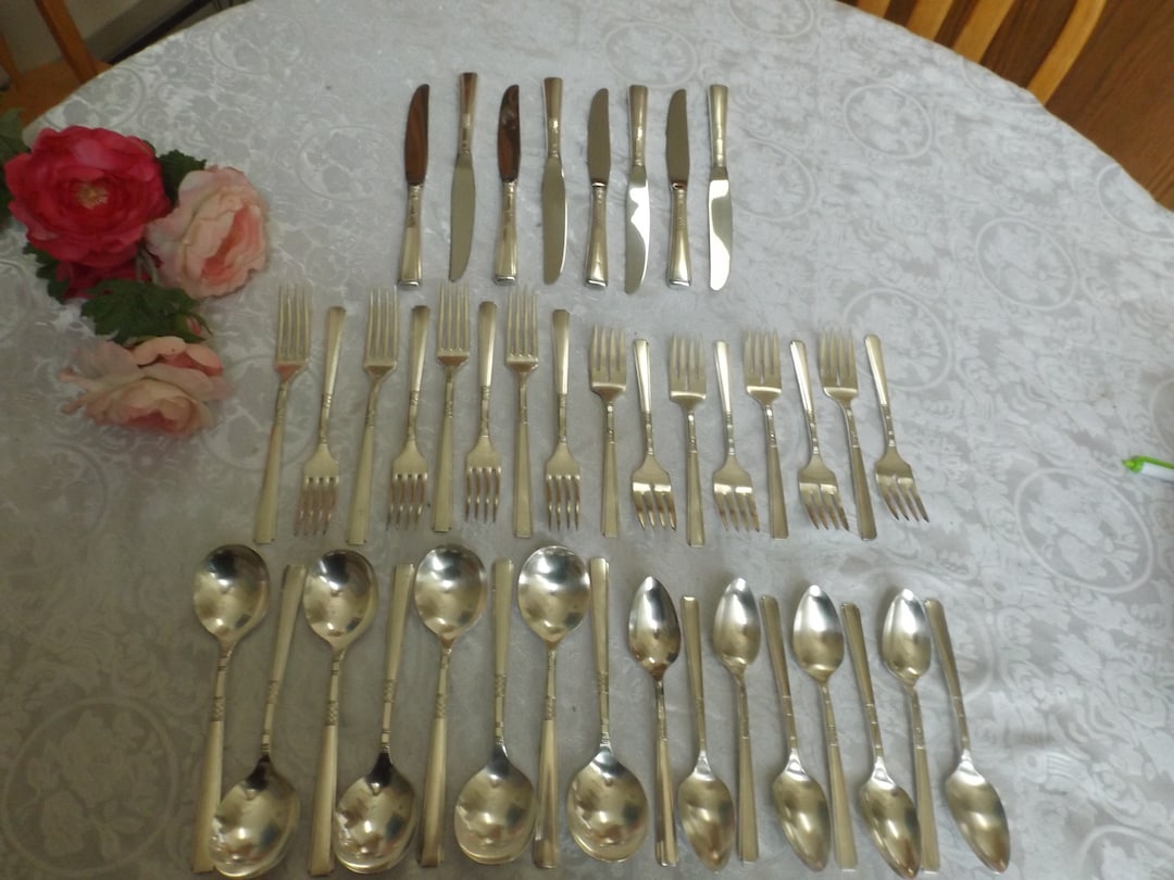 1891 Rogers Oneida Silver Plated Service Flatware for 8 . Total 40 Pc ...