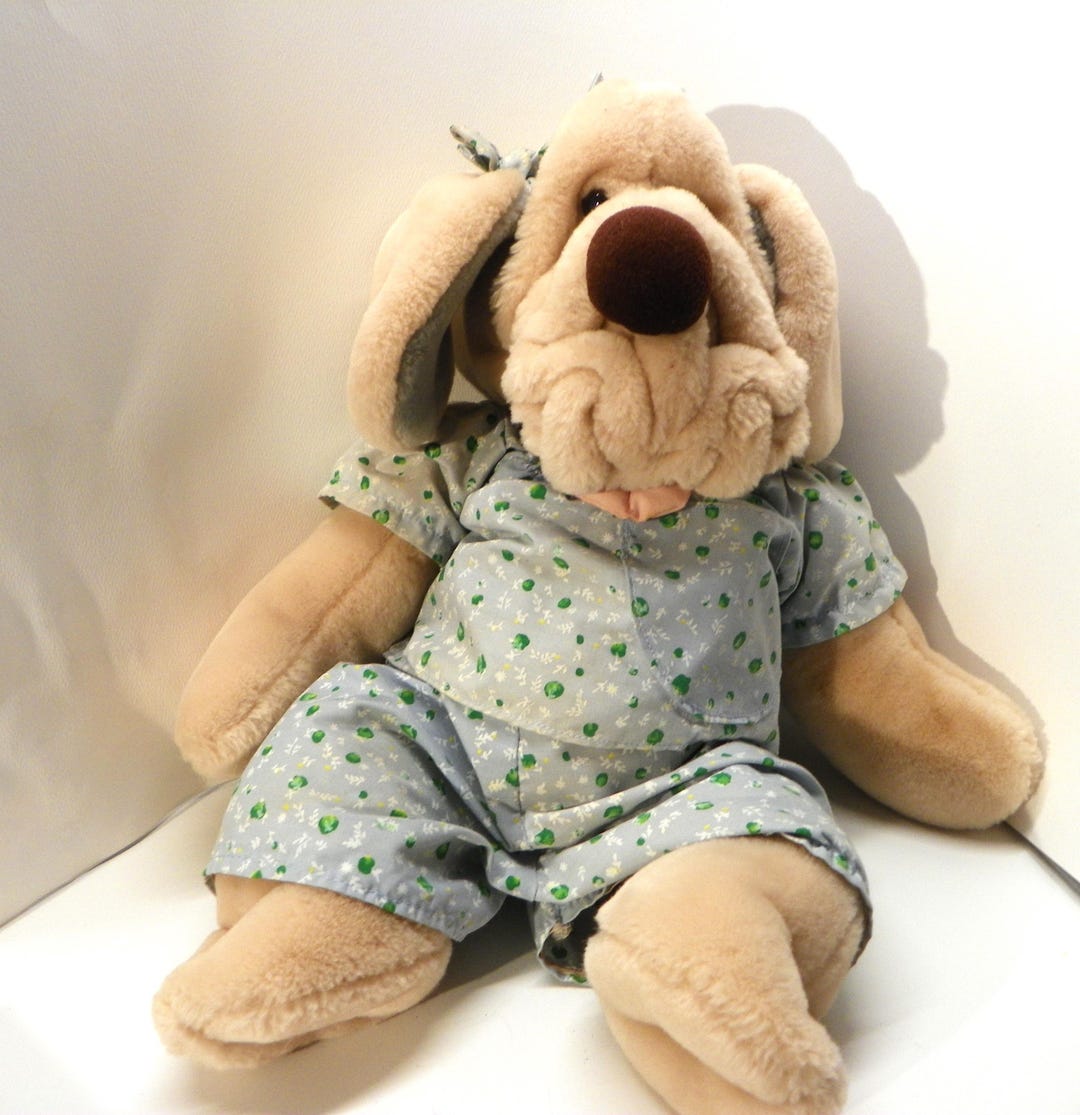 1981 Ganz Bros Wrinkles Dog Hand Puppet , Plush Cream Colored Wrinkles ...