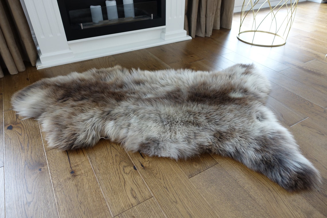 Original, Natural GIANT Rug Spotted, Genuine Natural Sheepskin Rugs ...