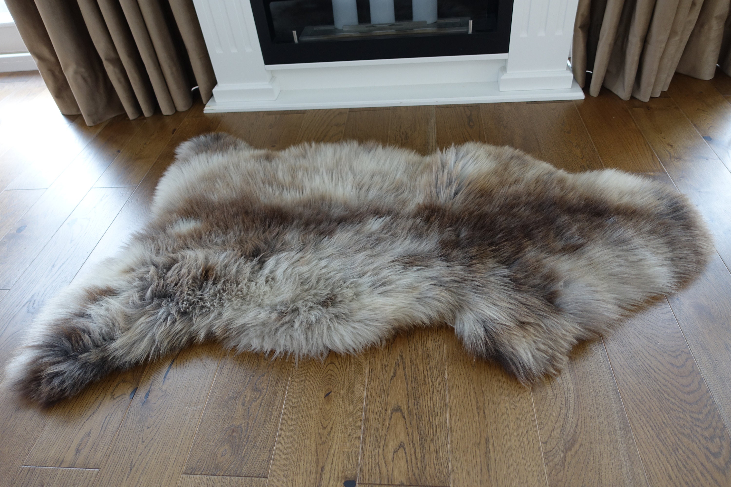 Original, Natural GIANT Rug Spotted, Genuine Natural Sheepskin Rugs ...