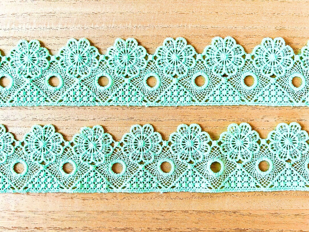 Narrow Floral Venice Lace Trim - 2 Inch Width - 1 Yard Lovely High ...