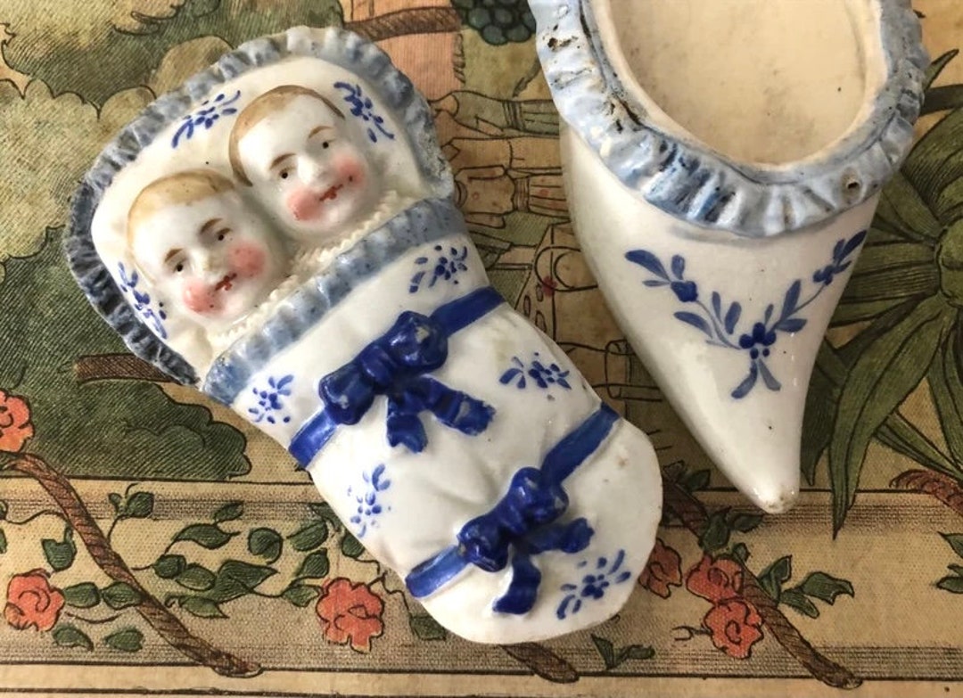 Antique Fairing Box Trinket Box Babies in a Shoe With Blanket Ceramic ...