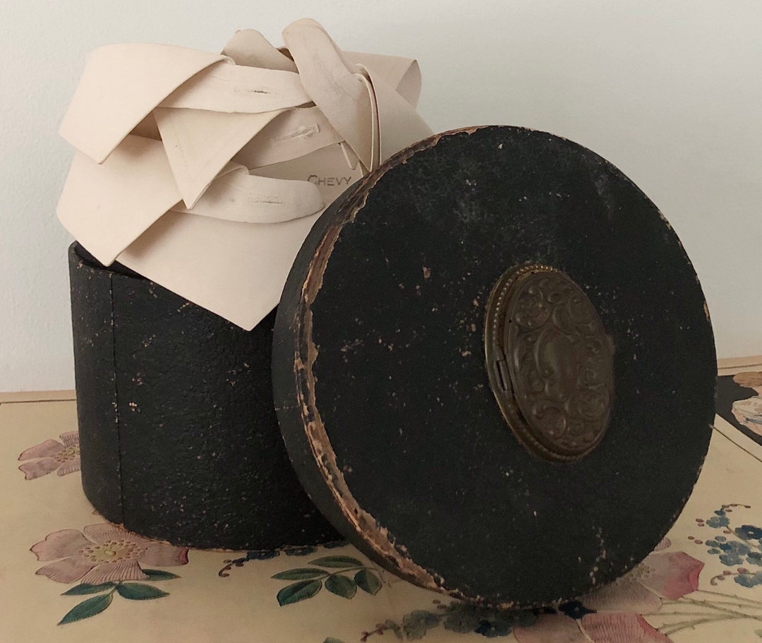 Vintage Edwardian Collar Box With Collars Cardboard Box With Metal ...