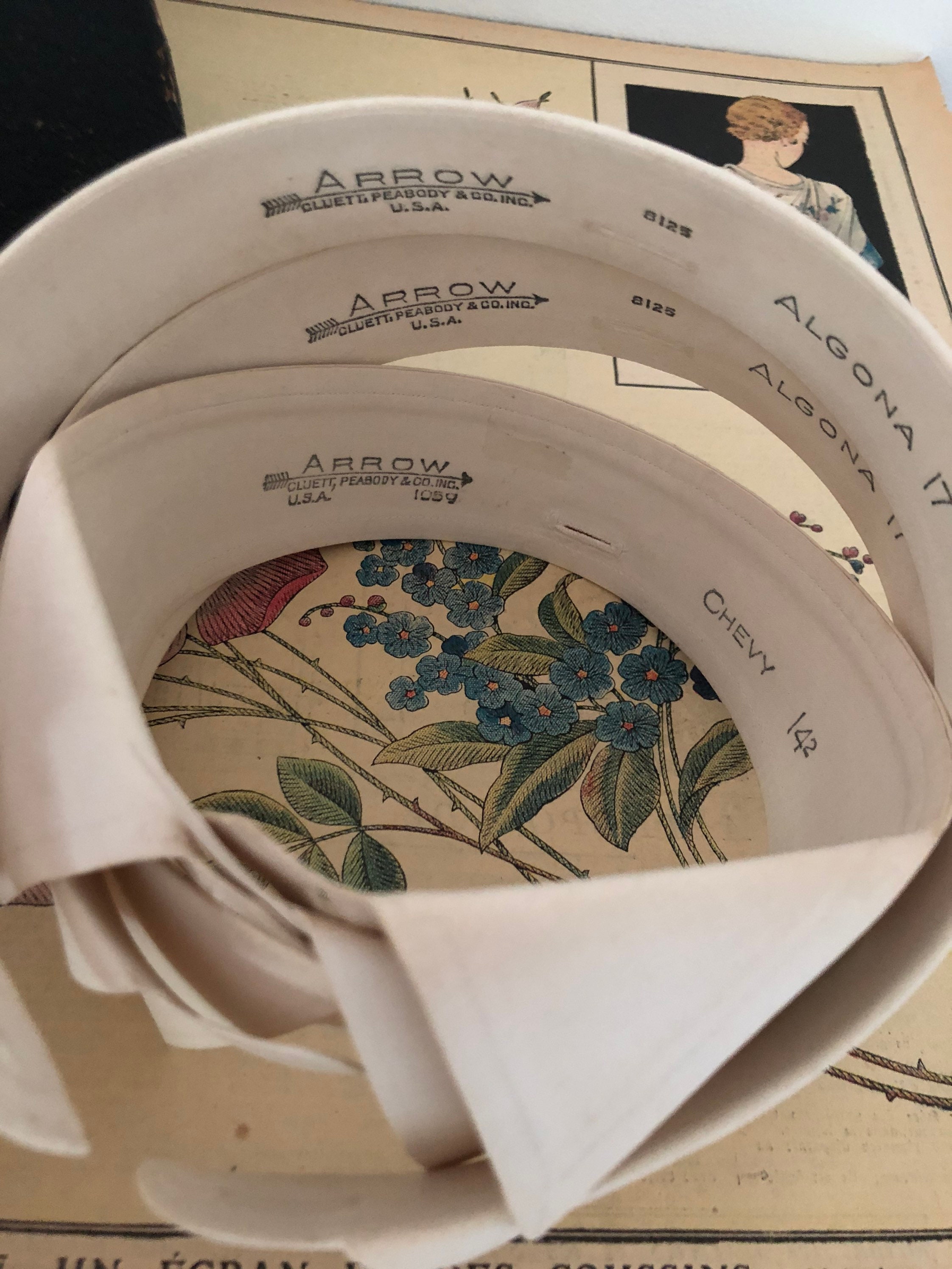 Vintage Edwardian Collar box with collars cardboard box with | Etsy