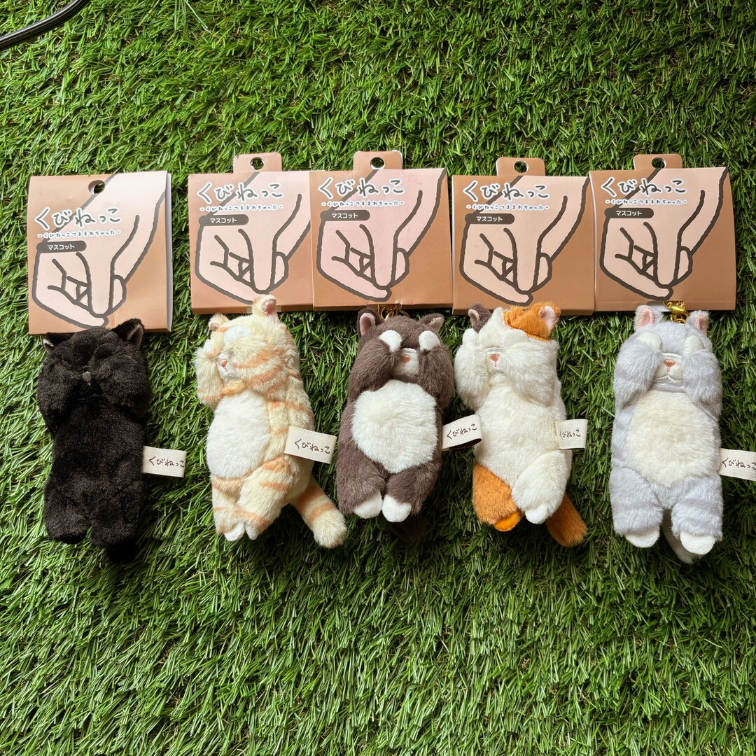 Sleepy Cat Key Ring -grab the Cat by the Neck- - Etsy