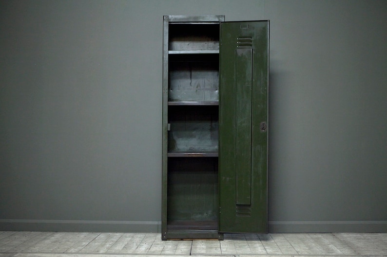Customisable Single Door Vintage Vented Locker With T Knob. - Etsy