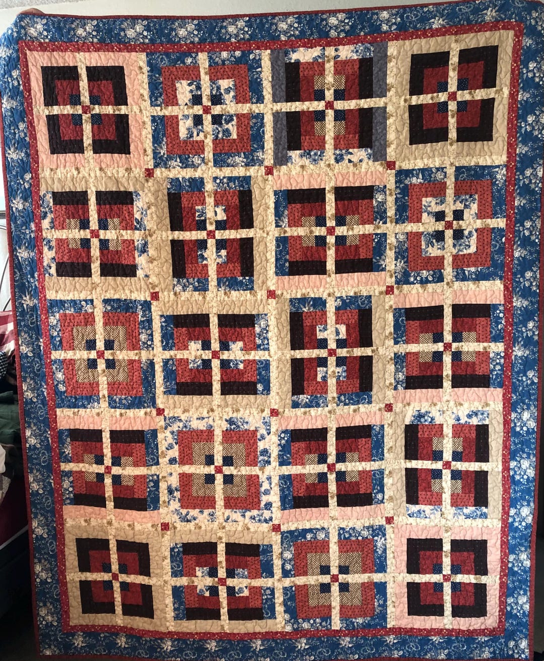 Log Cabin Quilt in Reds and Blue - Etsy