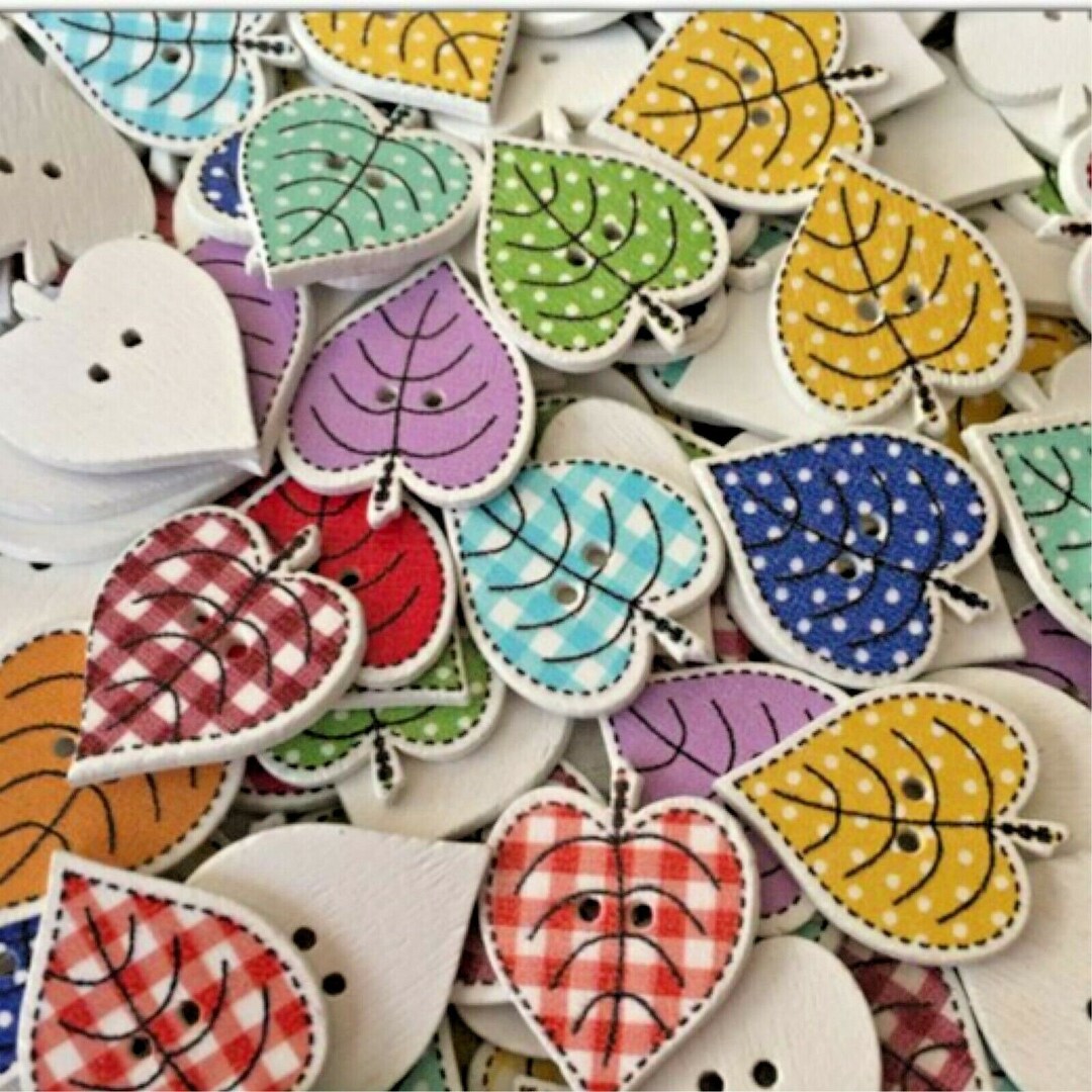 10, 20 or 40 Leaf Buttons, Random Mix Leaf Buttons, Assorted, Novelty ...