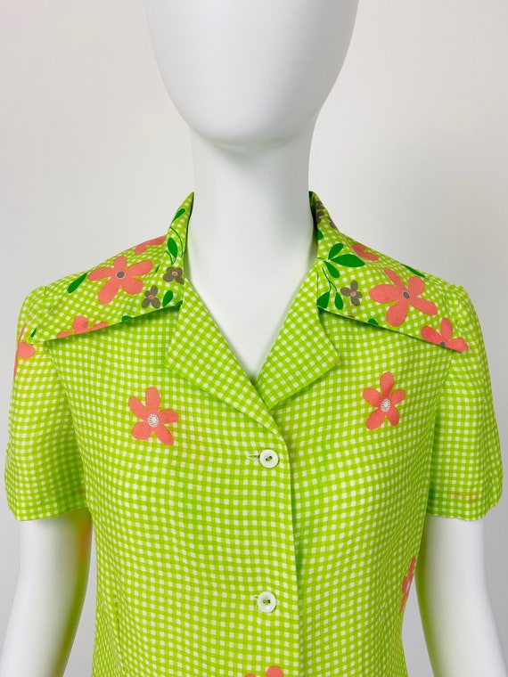 Vintage 60s Mod Top, Flower Power Top, Wide Collar Sh… - Gem