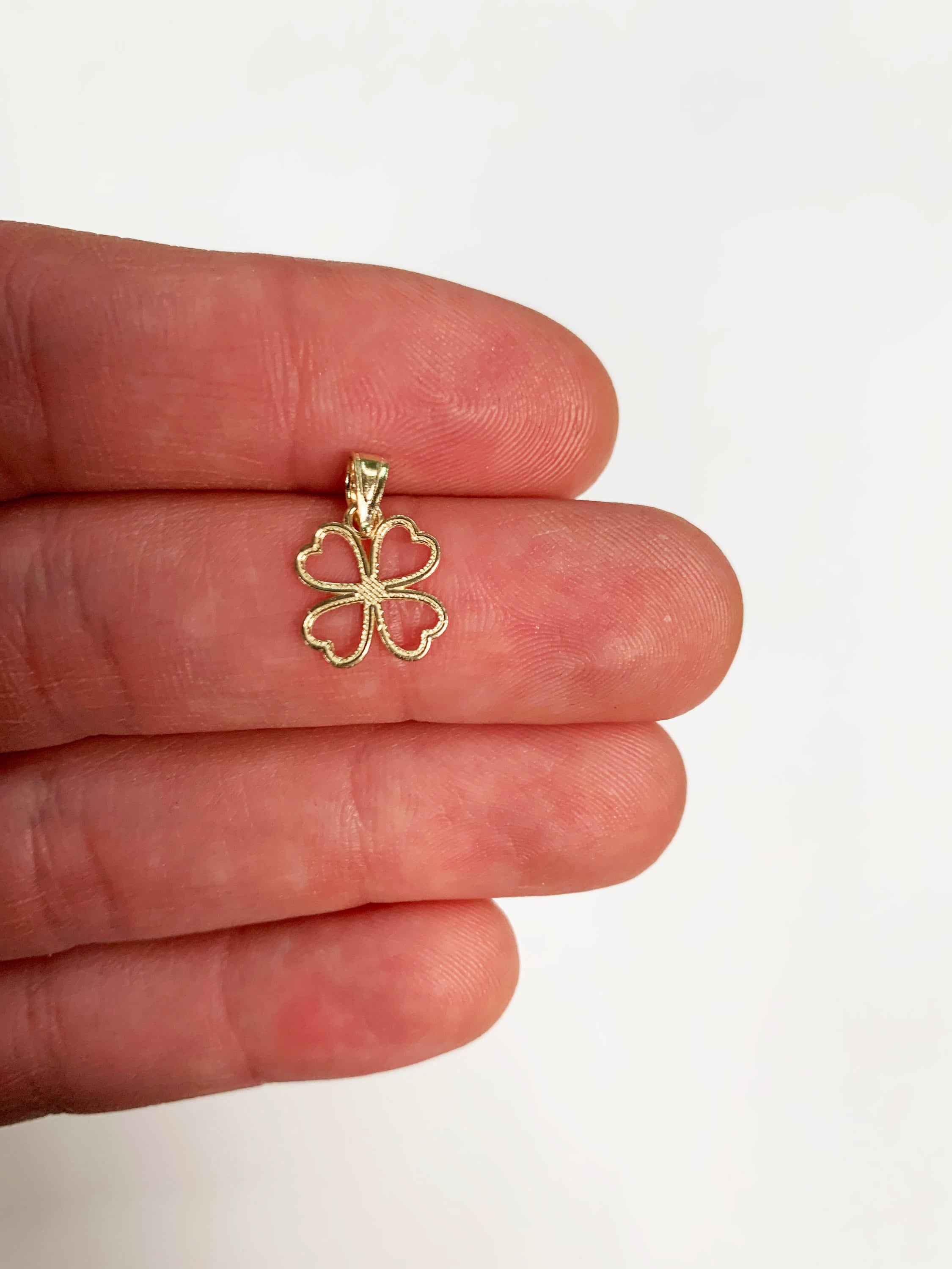 10k Yellow Gold Four Leaf Clover Necklace - Etsy
