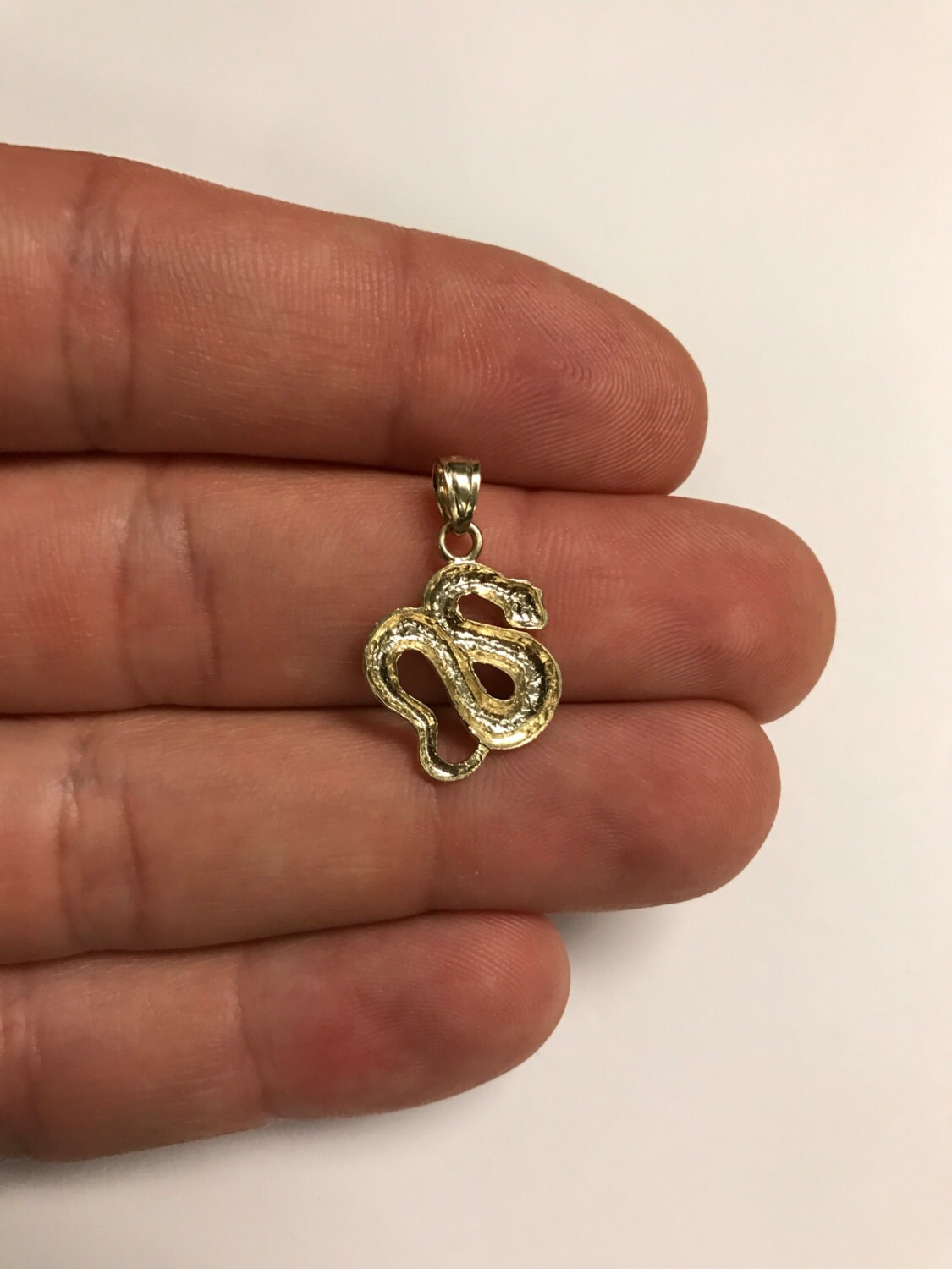 14k Yellow Gold Snake Necklace - Etsy