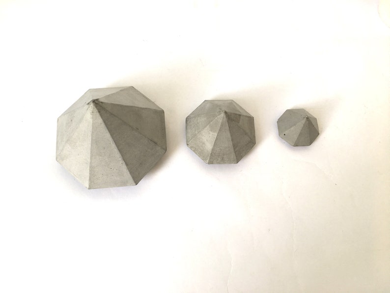 Silicone Mold Pyramid Diamond Wide Geometric mould concrete | Etsy