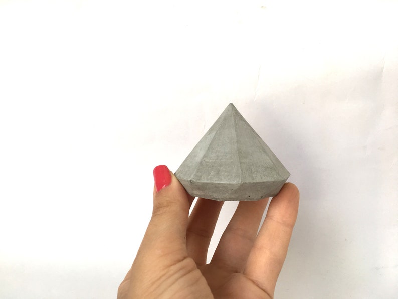 Silicone Mold Pyramid Diamond Wide Geometric mould concrete | Etsy