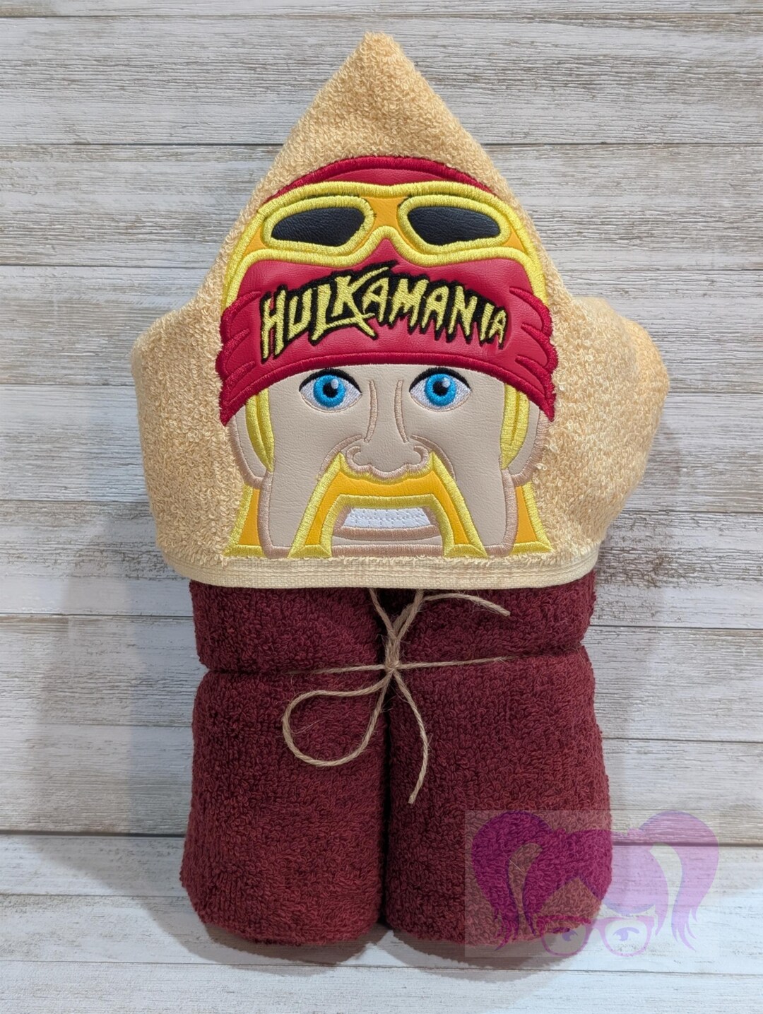 Hulk Hogan Hooded Towel, Personalized WWE Hooded Towel, Hulkamania ...
