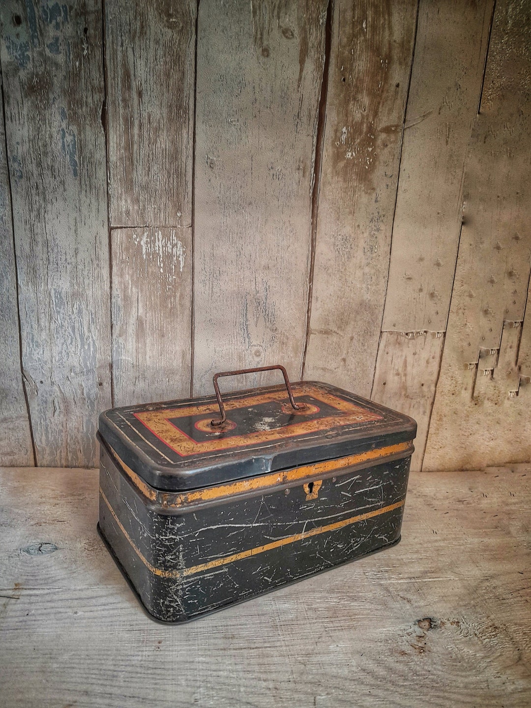 Antique Large Tin Box With Handle John Buchanan Bros Confectionery Box ...