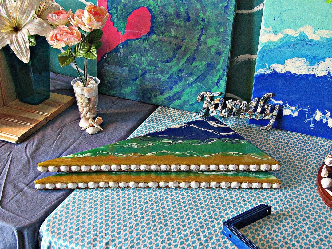 Shelves Corner Ocean Beach Home Décor Small Spaces Organization Beach ...
