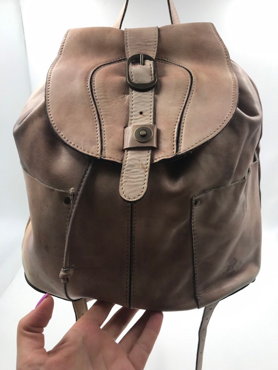 Backpack Leather Youth Trendy Beige color with many … - Gem