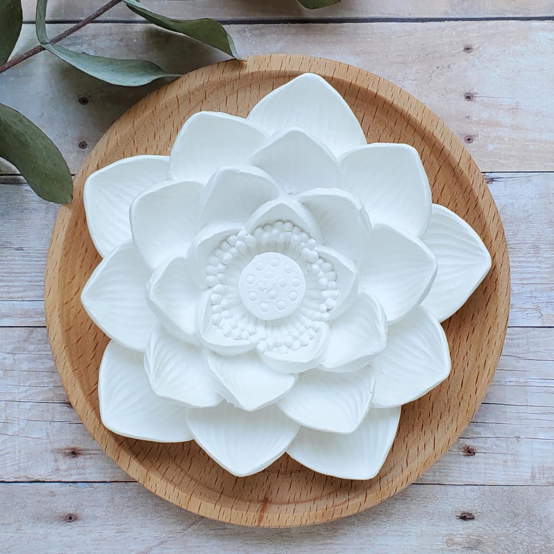 Aromatherapy Lotus Diffuser | Passive Essential Oil Diffuser | Ceramic ...