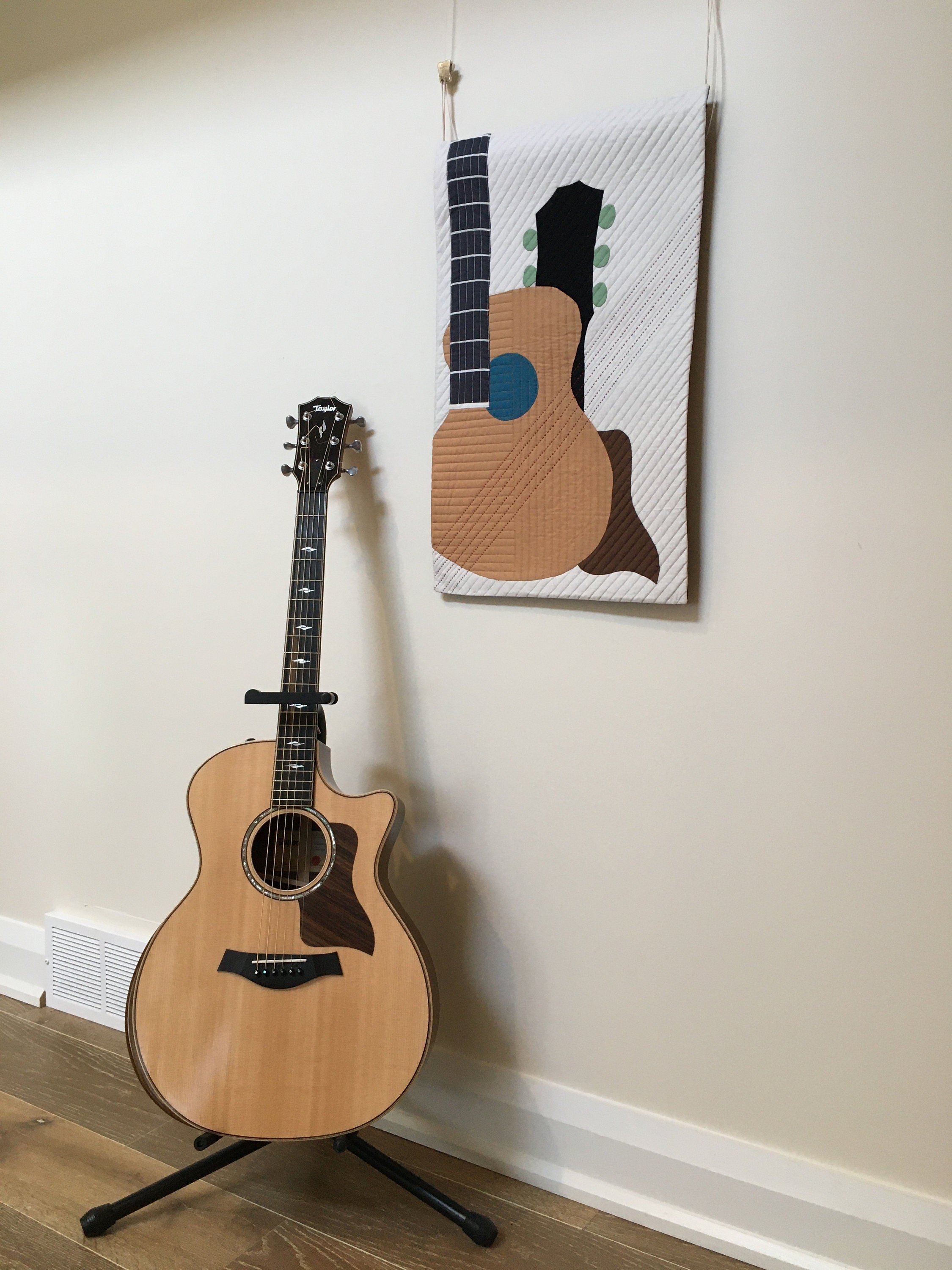 Strum Art Quilt, Acoustic Guitar - Etsy