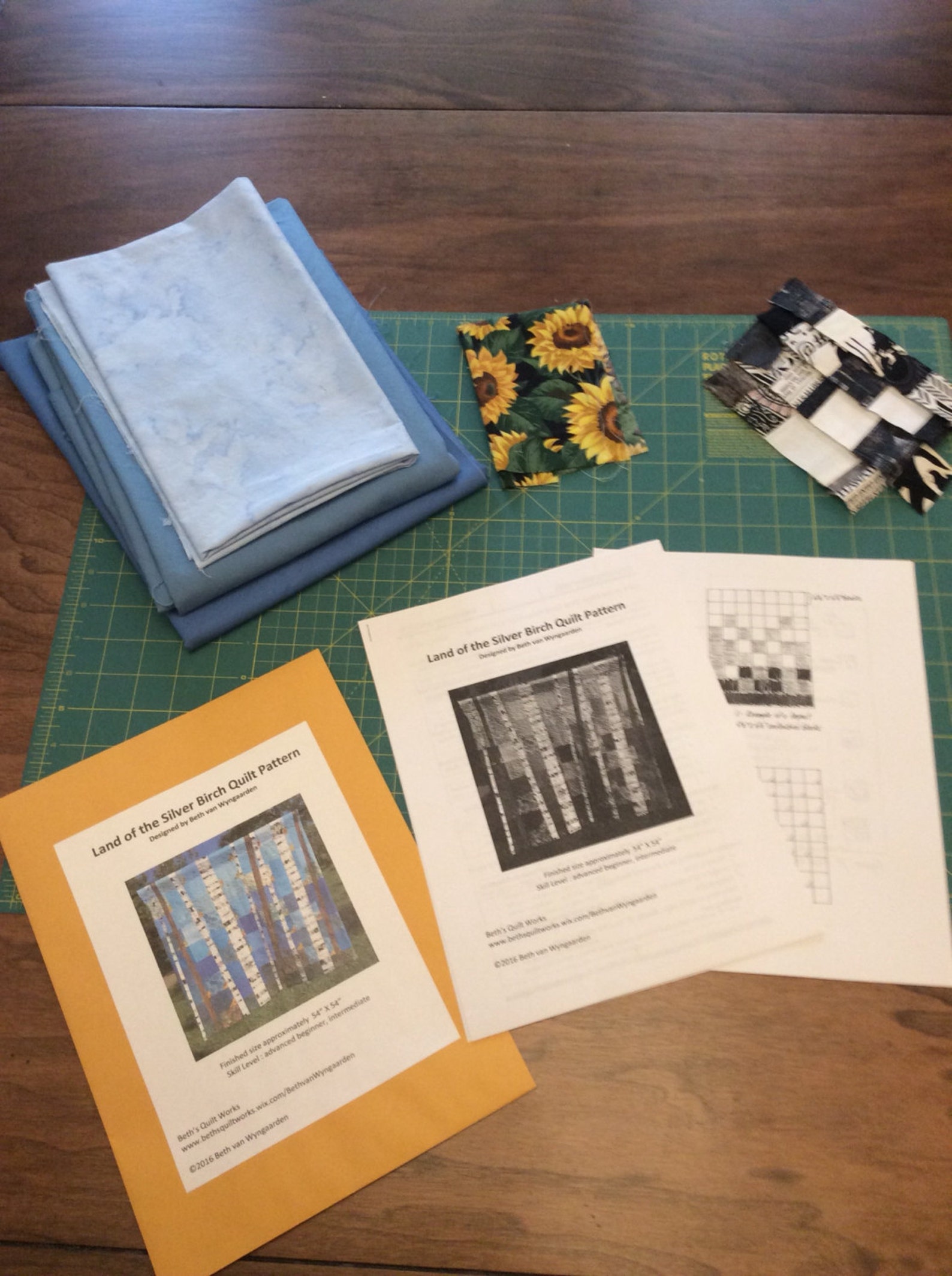 Land of the Silver Birch Quilt Pattern, Paper - Etsy