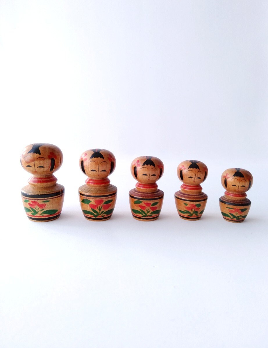Vintage Japanese Kokeshi Dolls Set of 5 3cm 4.5cm Tall - Etsy